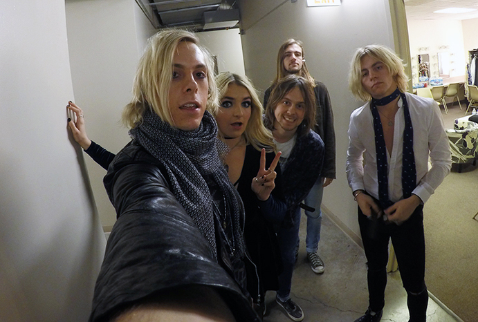 R5 Band Logo I Met Ross Lynch And R5! – Total Girl